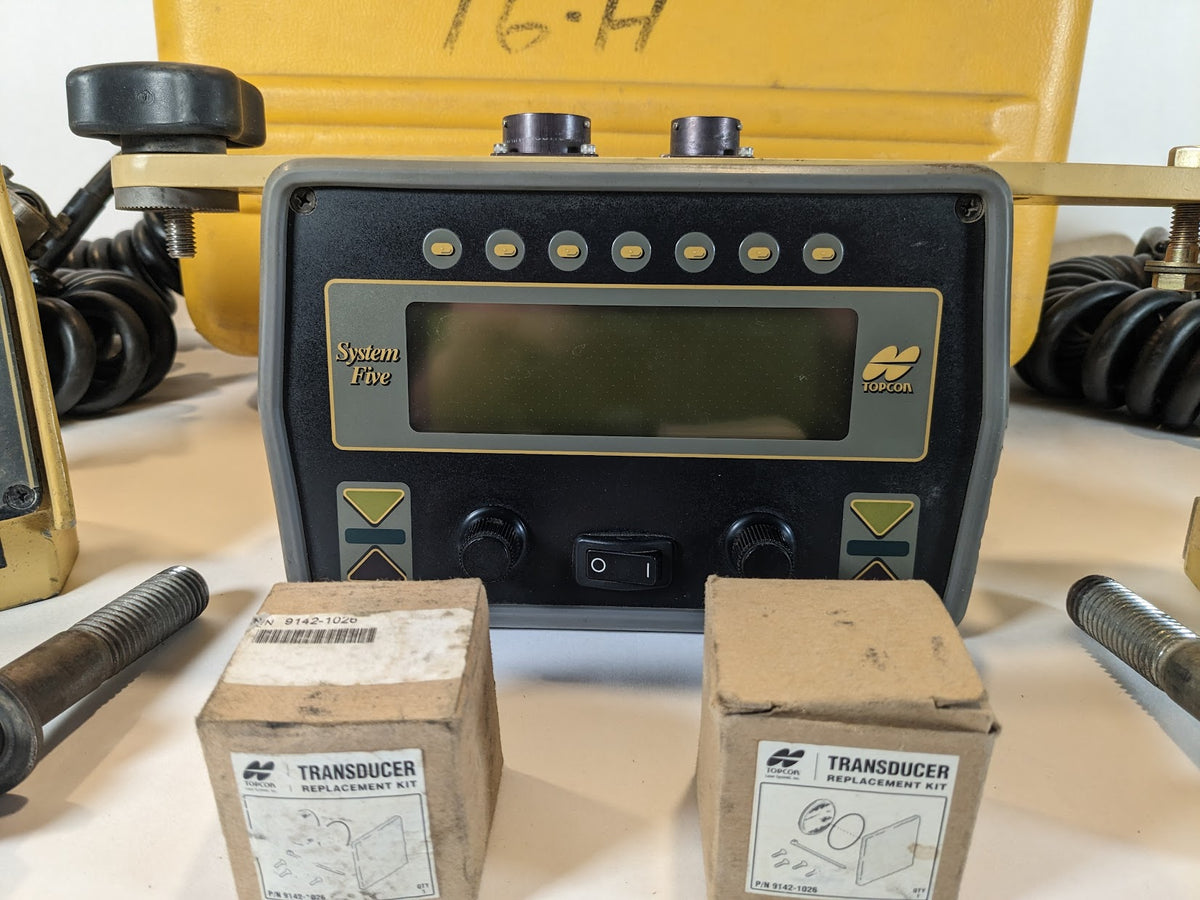 Topcon Paver Set Model System 5 Five W/ Sonic Tracker II ...