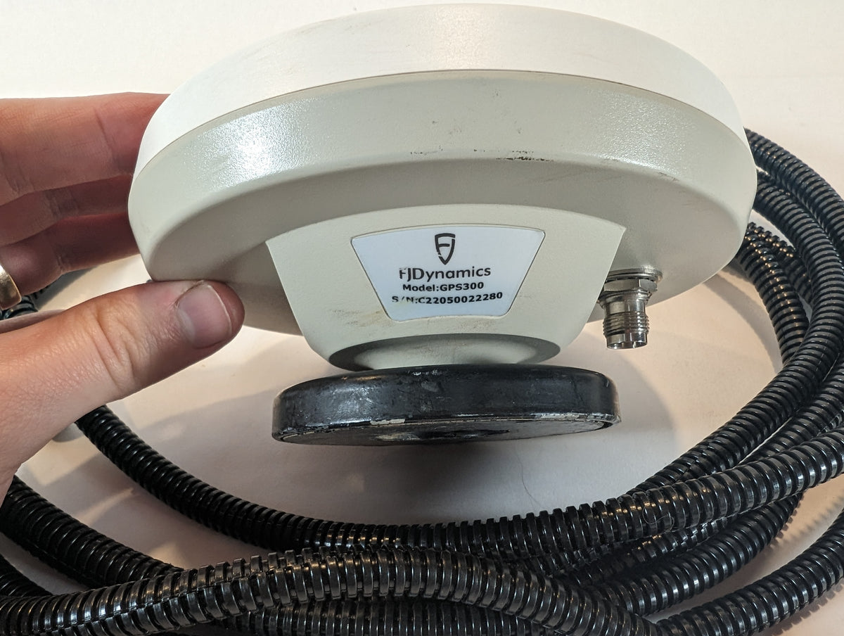 FJ Dynamics GPS 300 Antenna – International Surveying