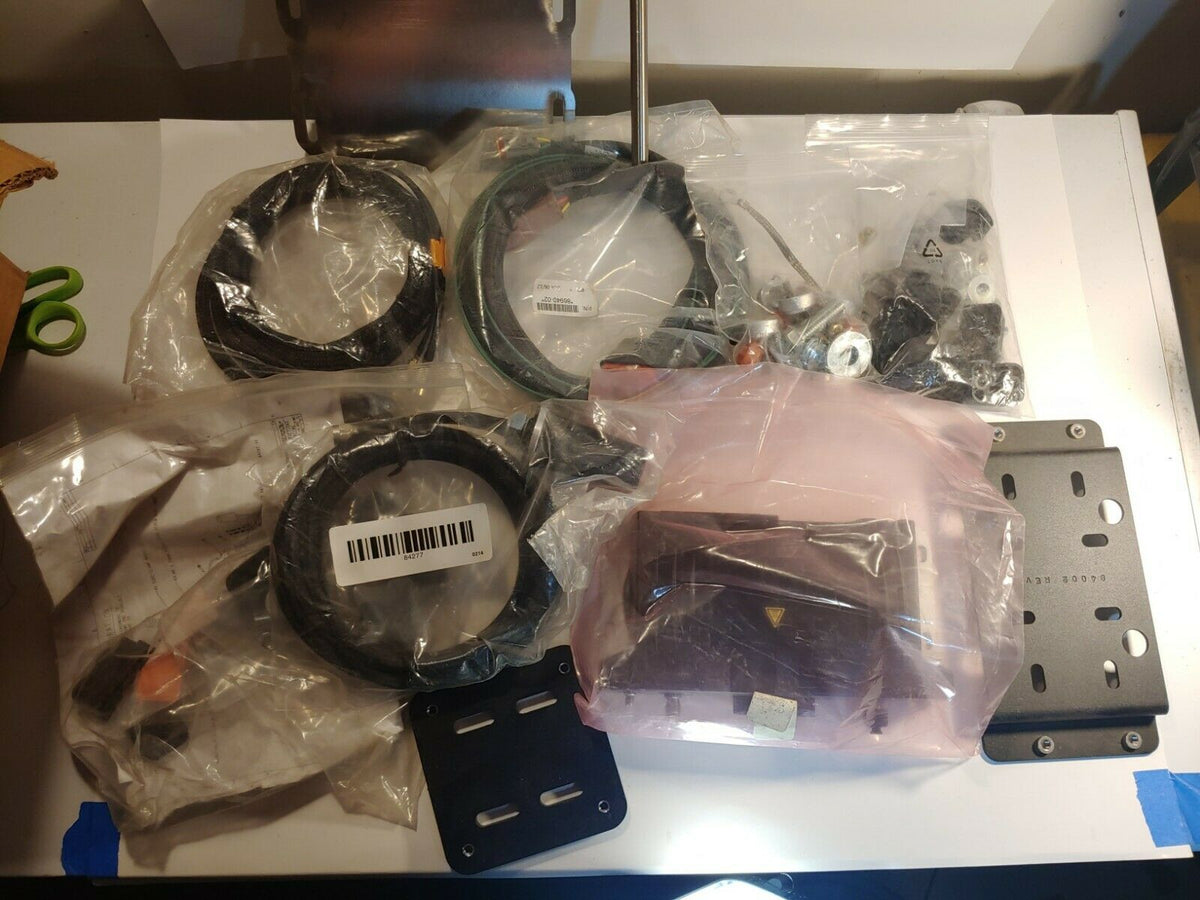 Trimble DCM300c Bundle, *NEW KIT* Mounting Brackets Cables ect ...